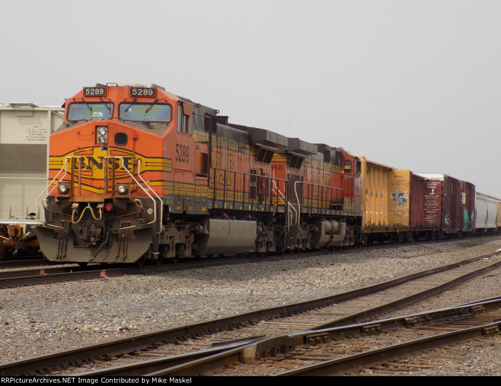 BNSF 5289